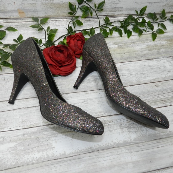 Fergalicious | Shoes | Fergalicious Womens Utopia Rainbow Glitter 95 ...